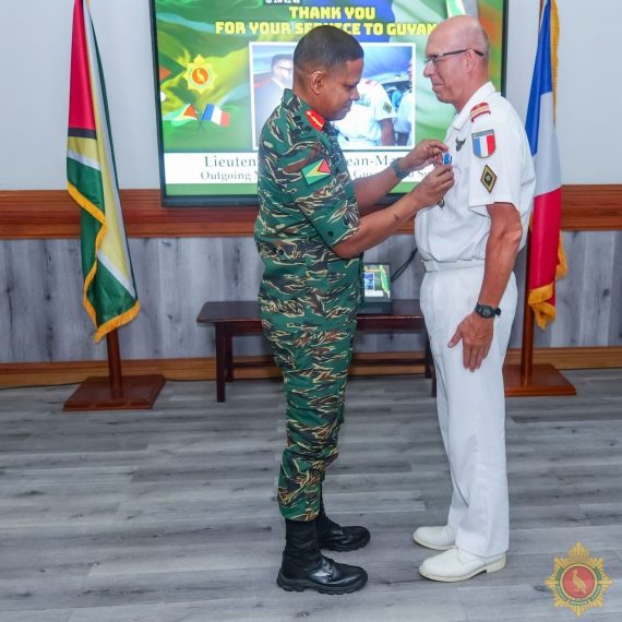FRENCH MILITARY ATTACHÉ CONFERRED WITH MILITARY EFFICIENCY MEDAL – GDF